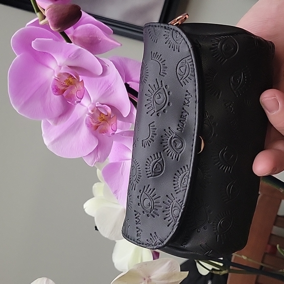 Mary Kay | Bags | Mary Kay Travel Cosmetic Bag Leather | Poshmark